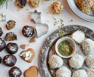 Kolmed kommid • D-kokaraamat