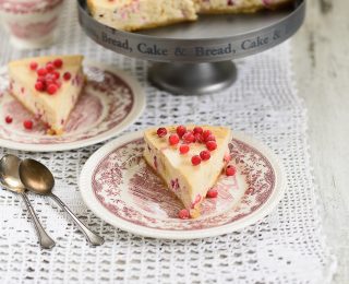 Martsipaniga marjakook mandlipõhjal • D-kokaraamat